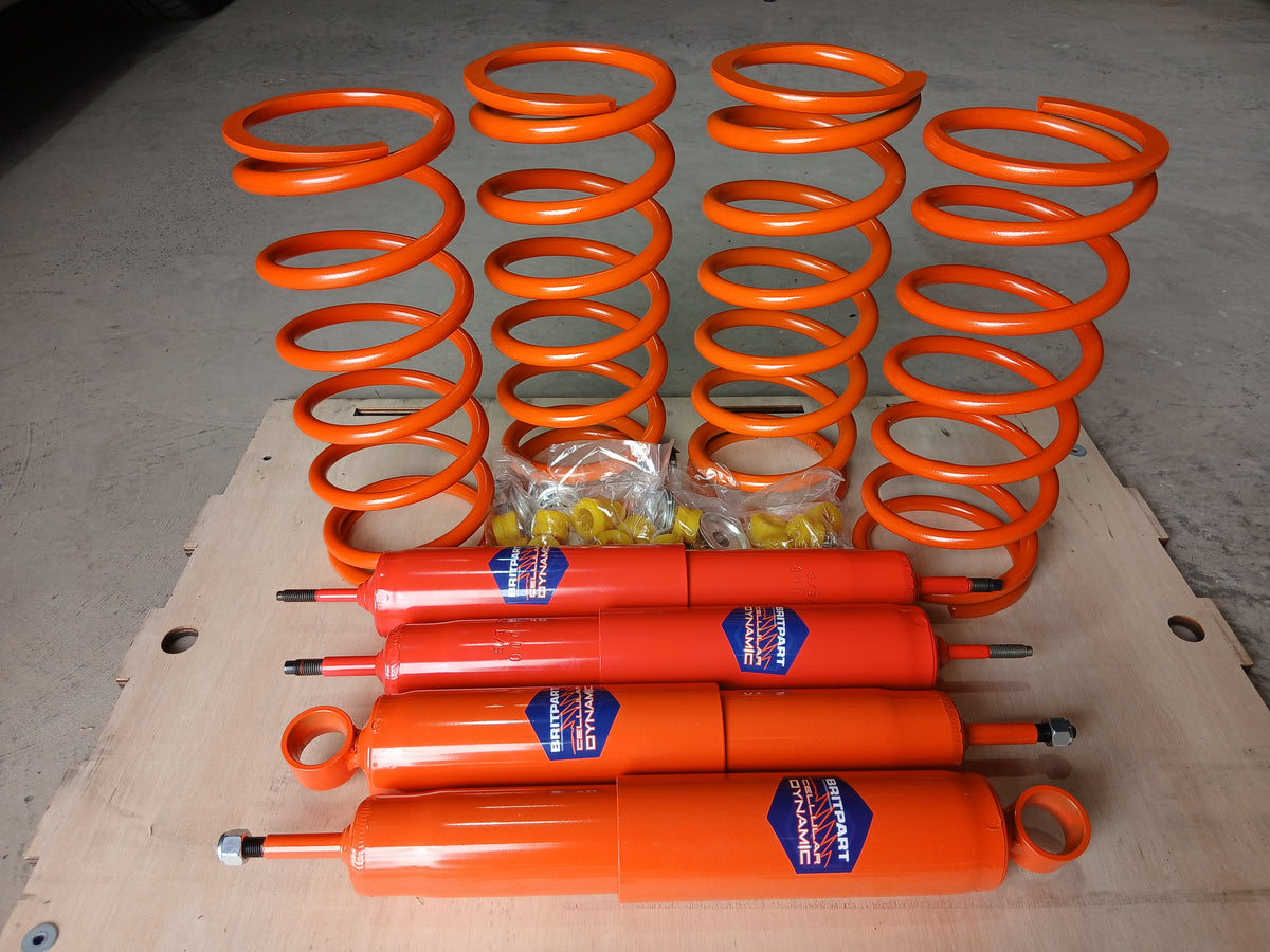 Defender 90 Lowering -25mm Shocks and Springs Kit – Maverick 4x4